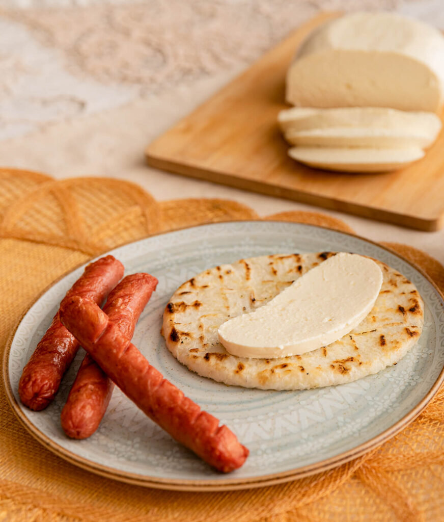 Arepa Blanca Media Tela Delgada - 10 Unidades - 500 gr - Arepas Sonsoneña